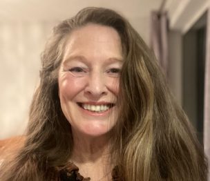About Me | Yoga teacher, trainer & coach based in Sligo - Noeleen Tyrrell